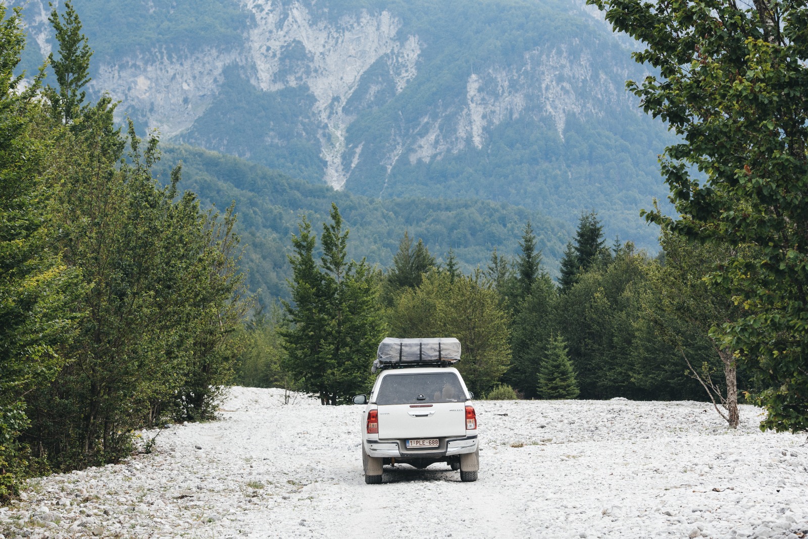 אוהל גג עם סגירה-חסר במלאי - ציוד קמפינג - הנפלד טכנולוגיות